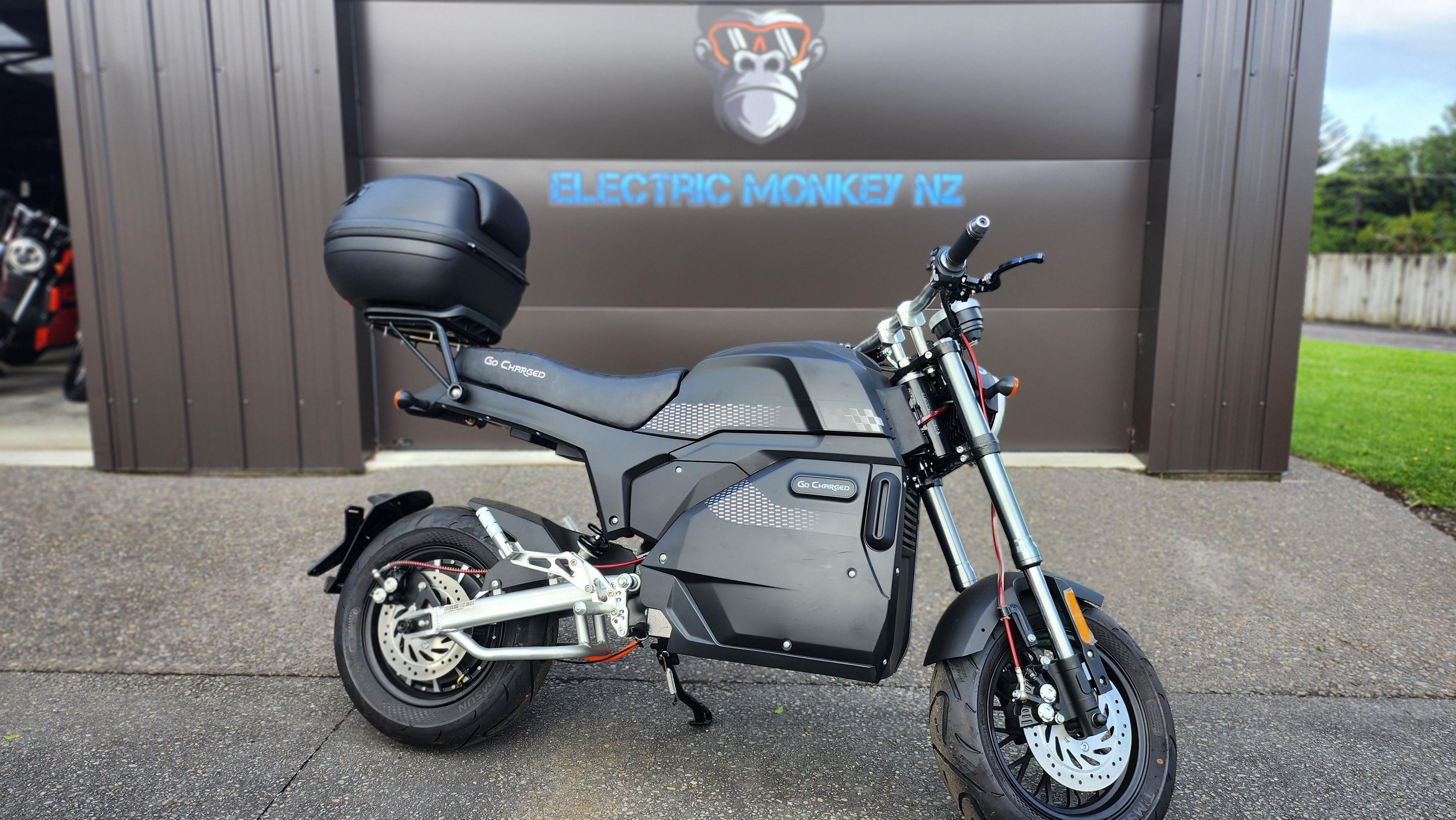 Go Charged Velociraptor – Electric Monkey